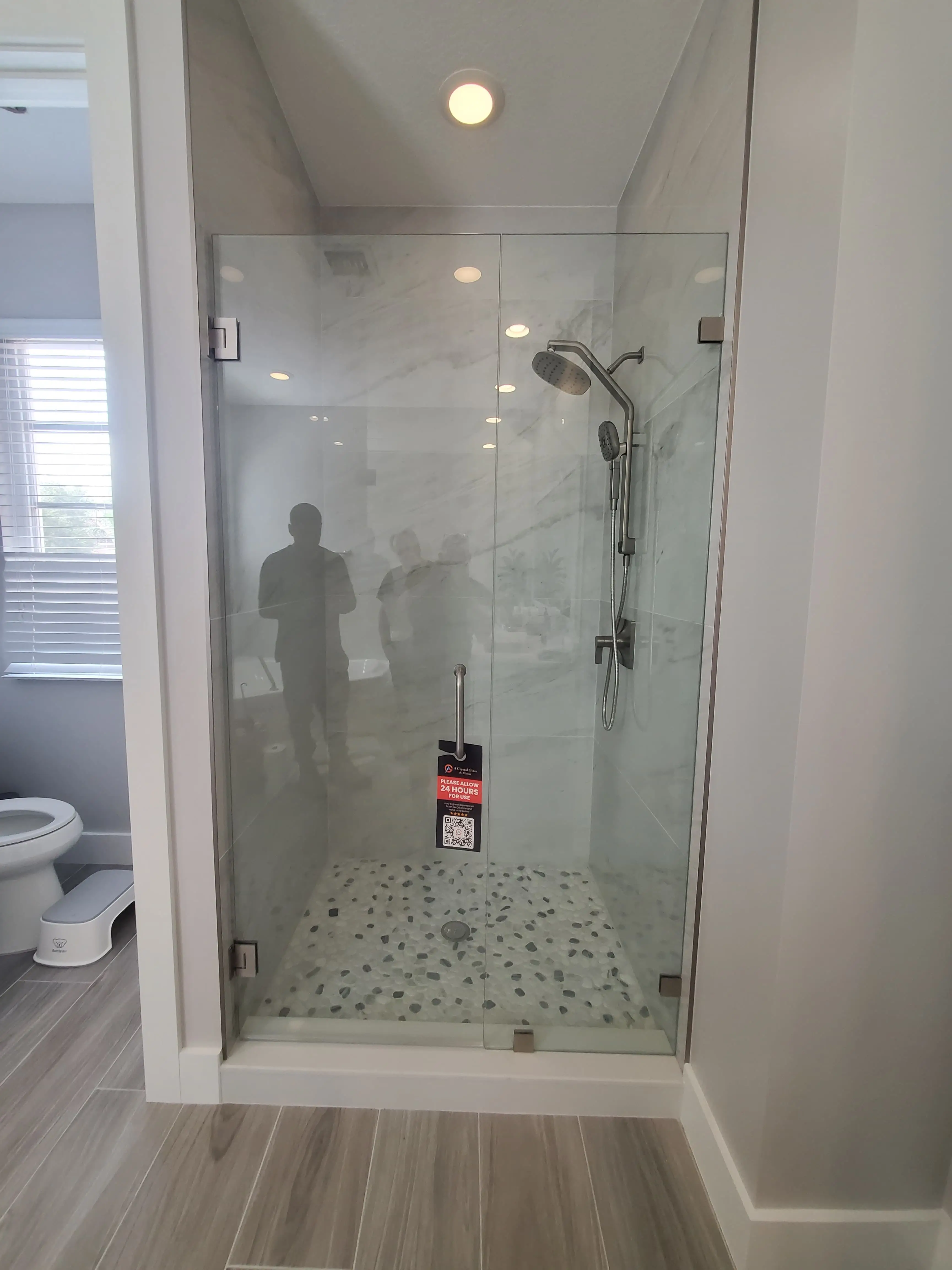 Shower Door | Bandon Lane Residence - A Crystal Glass & Mirror