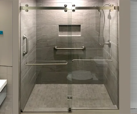 Cambridge - A Crystal Glass & Mirror